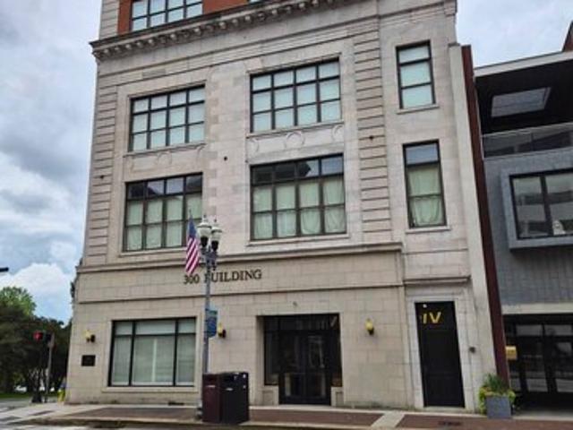 300 S Gay St Apt 103, Knoxville, TN 37902