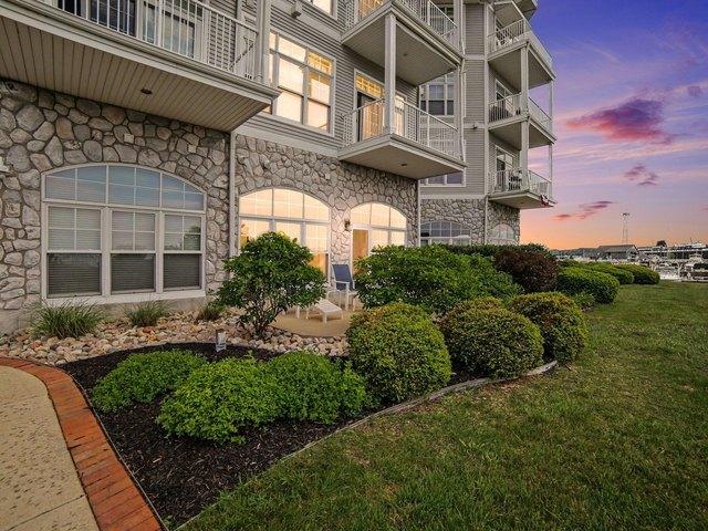 300 S Rath Ave Unit 22, Ludington, MI 49431