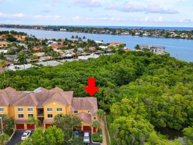 300 Scotia Dr Unit 206, Hypoluxo, FL