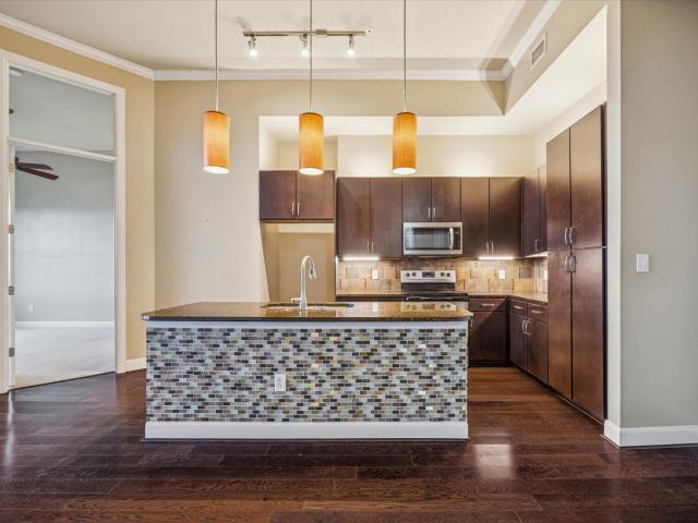 300 St Joseph Parkway 418