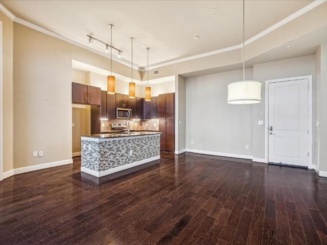 300 St Joseph Pkwy, Unit 418, Houston, TX 77002 | MLS #51233 | Compass