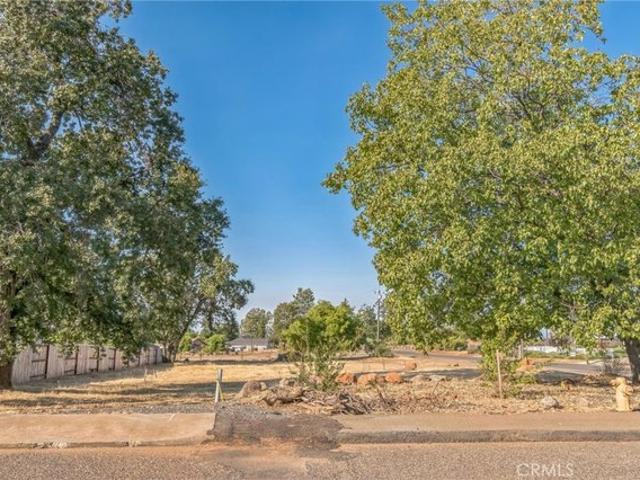 300 Starlight Ct, Paradise, CA 95969
