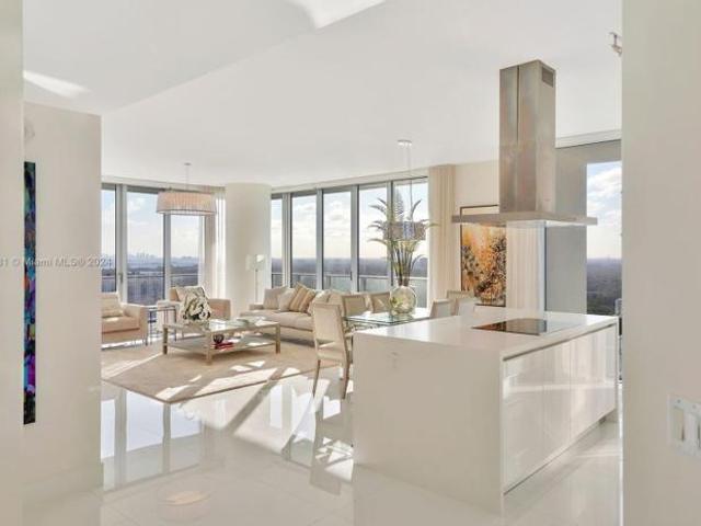 300 Sunny Isles Blvd #4 2508, Sunny Isles Beach, FL 33160