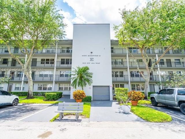 300 SW 134th Way Unit 413E, Pembroke Pines, FL 33027