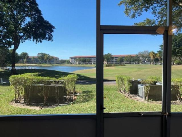 300 SW 134th Way #104E Pembroke Pines, FL 33027
