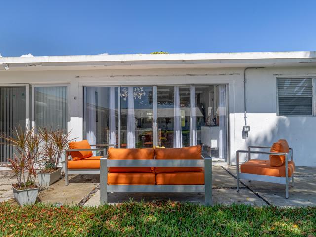 300 SW Golfview Ter, Unit 142, Boynton Beach, FL 33426 | MLS #R11169