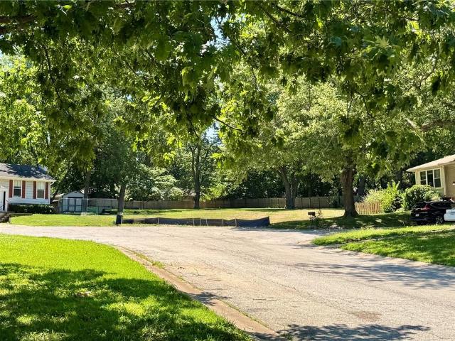 300 SW Keystone Drive