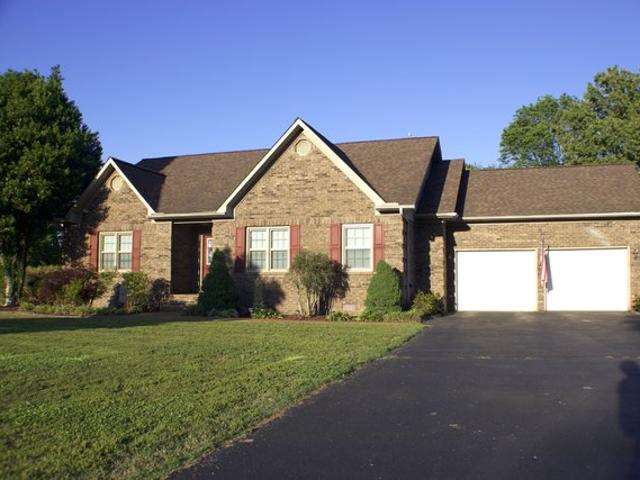 300 Sycamore Ln, McKenzie, TN 38201