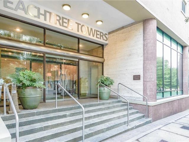 300 Peachtree Street NE 9D