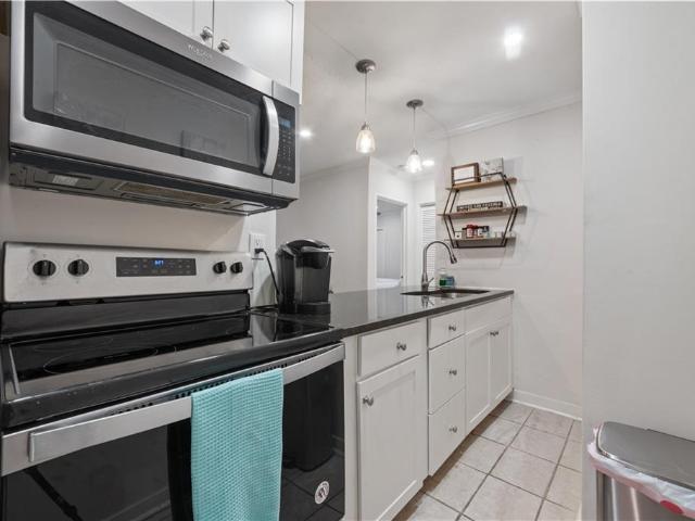 300 Peachtree Street NE 10H