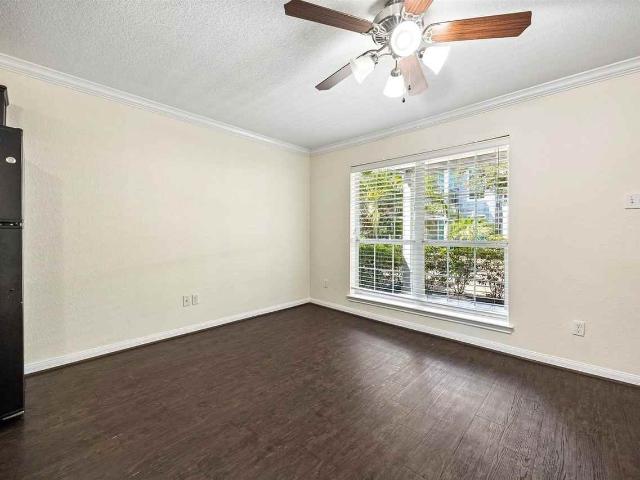 300 Pecore St 1 Bedroom Apartment for Rent at 300 Pecore St, Houston, TX 77009 Greater Heights