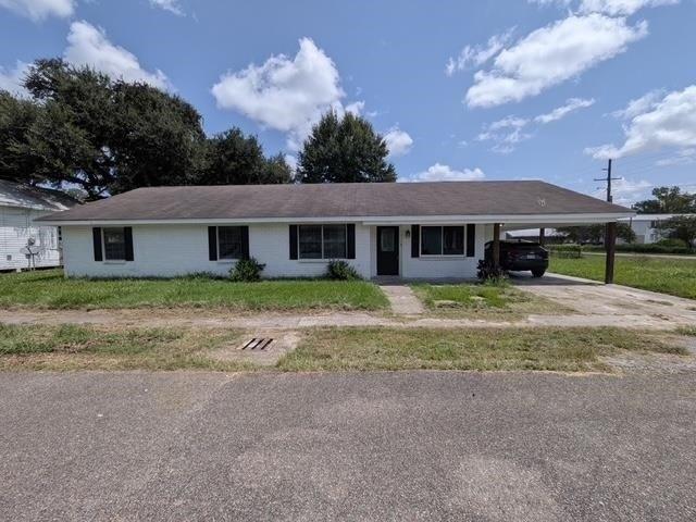 300 Philosopher St, Napoleonville, LA 70390