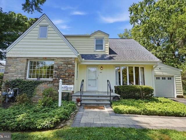 300 Pingree Ave, Ewing, NJ 08618