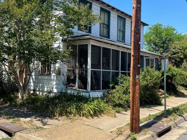 300 Prince Edward Street