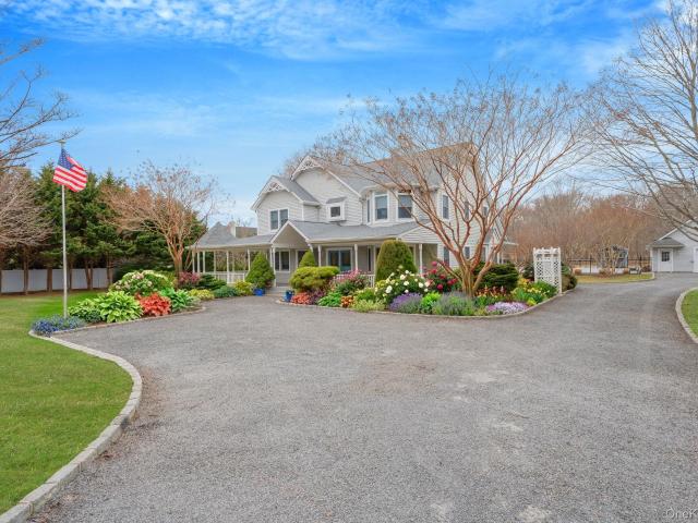 300 Private Road 8