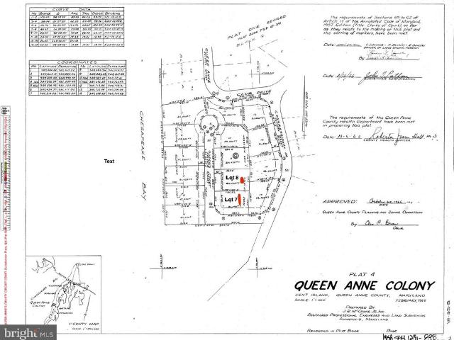 300 Queens Court