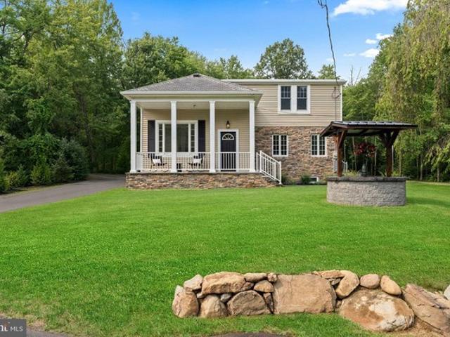 300 Rock Rd E, Lambertville, NJ 08530