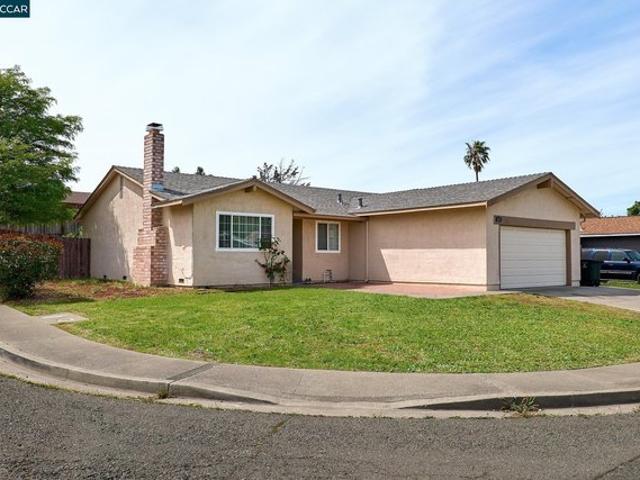 300 Radcliffe Dr, Vallejo, CA 94589