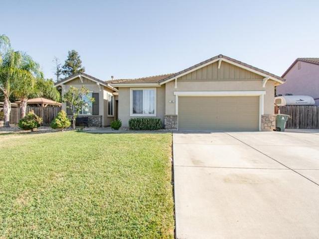 300 Rennert Way, Dixon, CA 95620