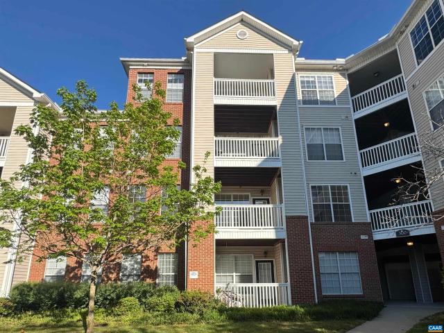 300 riverbend dr 2a