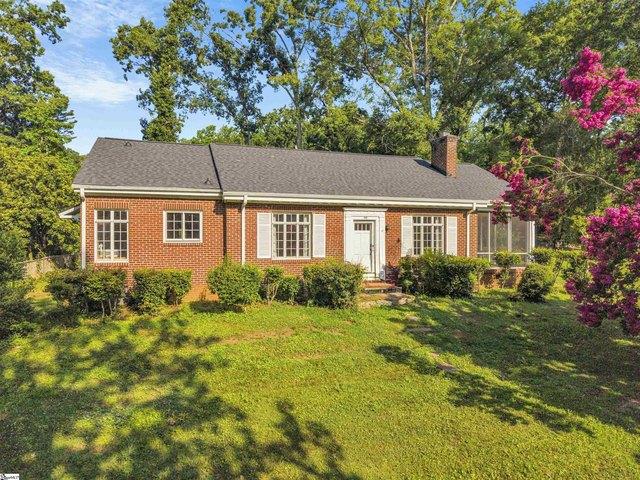 300 Rivermont Dr, Spartanburg, SC 29302