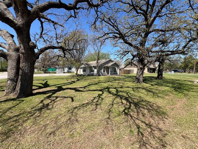 300 W 4th Street
