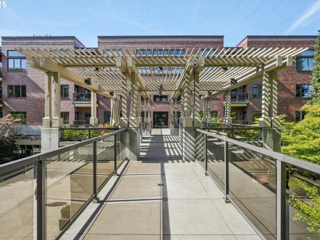300 W 8th St, Unit 206, Vancouver, WA 98660 | MLS #595770