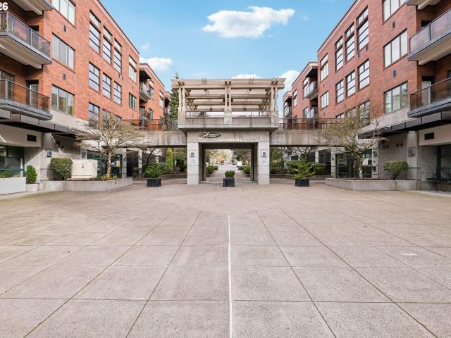 300 W 8th St, Unit 209, Vancouver, WA 98660 | MLS #182764