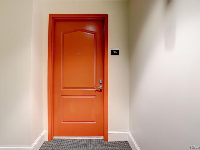300 W 11th Avenue # 17B