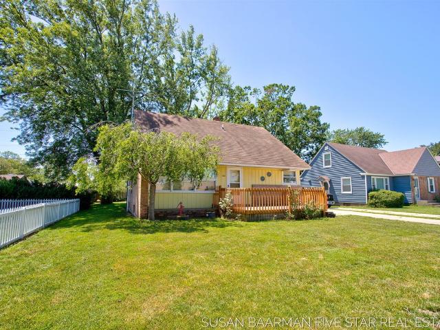 300 W 27th Street