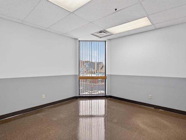 300 W Washington Avenue # 305
