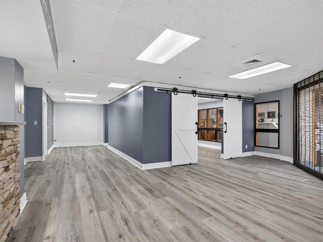 300 W Washington Avenue # Lobby Suite