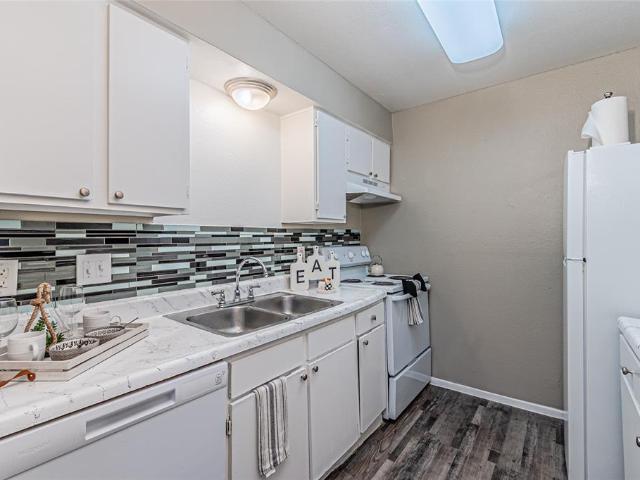 300 W Wintergreen Rd, Unit 730ABP, DeSoto, TX 75115 | MLS #21177