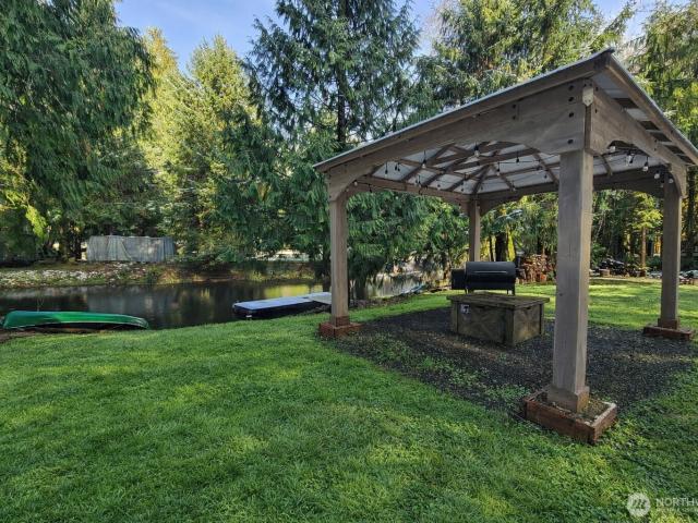 300 W Arrowhead Drive