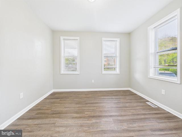 300 W Chesapeake Avenue # 1