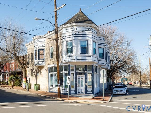 300 W Clay Street