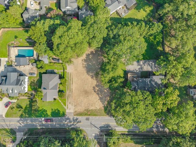 300 W Faris Road