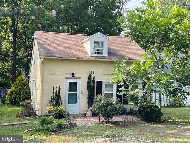300 W Federal St Apt B, Snow Hill, MD 21863