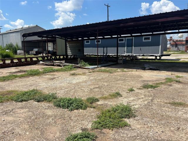 300 W Hempstead A St
