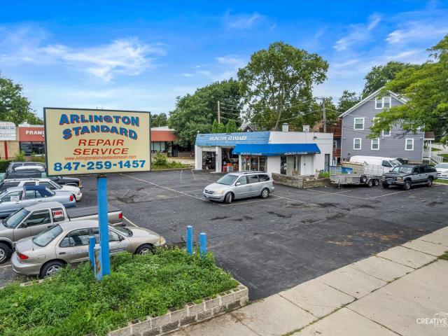300 W Northwest Highway