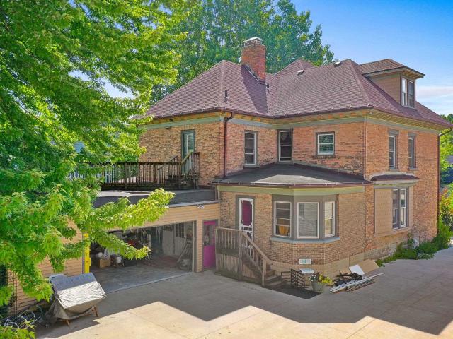 300 w prospect avenue