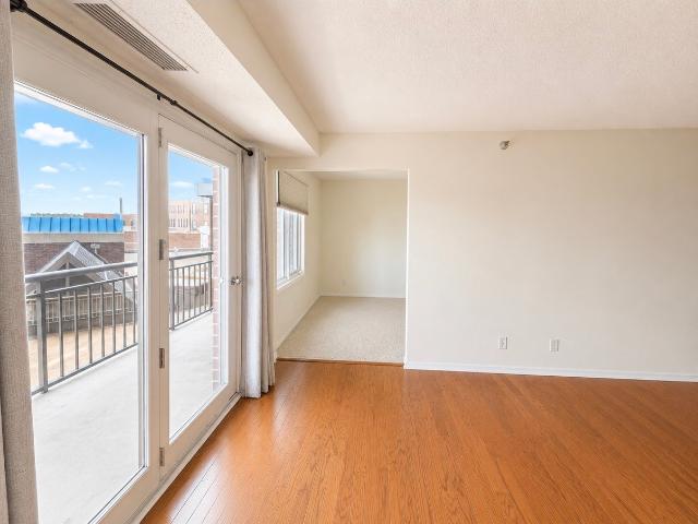 300 Walnut Street 408