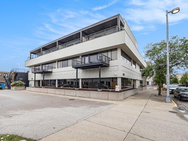 300 Washington Ave Unit 4, Grand Haven, MI 49417
