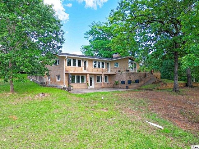 300 Wc Terral Dr, Farmerville, LA 71241