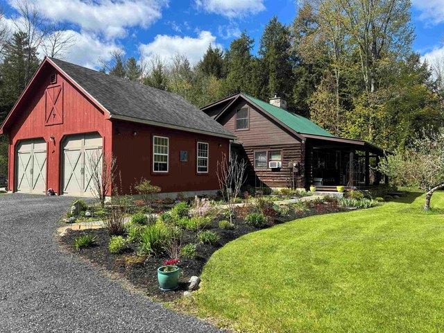 300 Westminster Rd W, Rockingham, VT 05154
