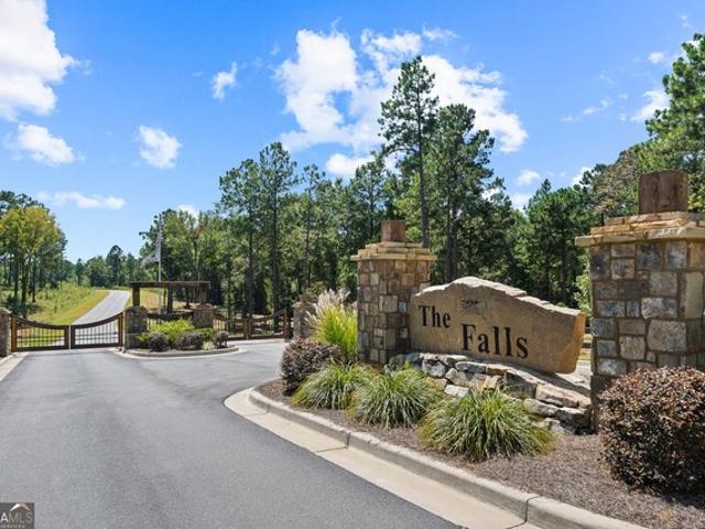 300 Wind Rock Rdg, Milledgeville, GA 31061