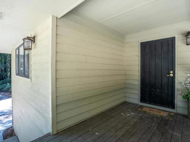 300 Winona Way