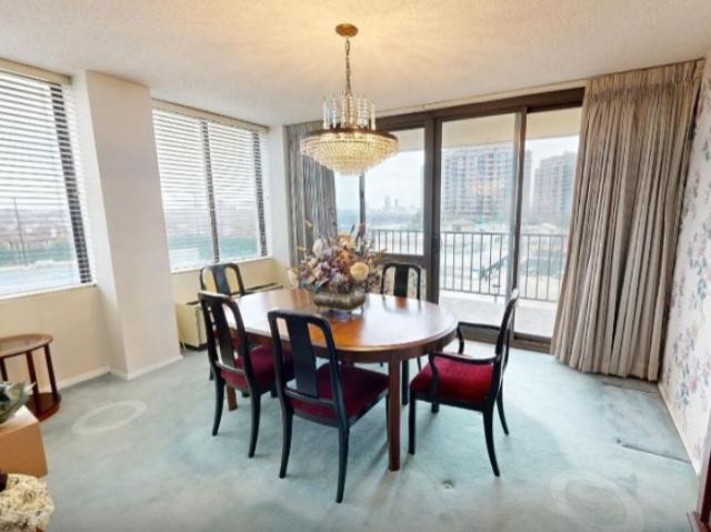300 Winston Dr C0210