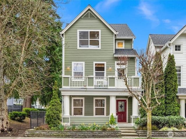 300 Wyatt Way NE Unit 1, Bainbridge Island, WA 98110