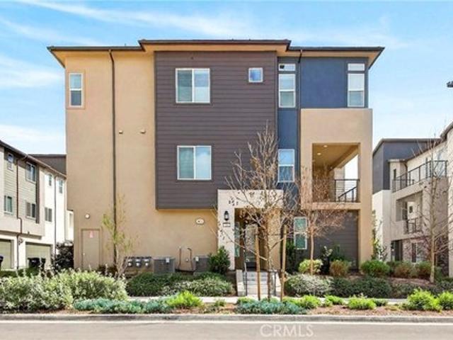 300 Tank, Irvine, CA 92618